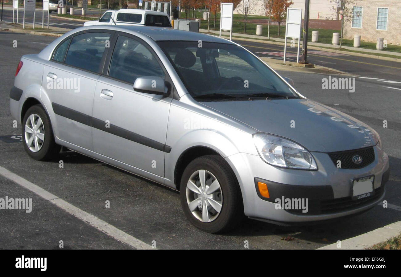 Kia rio sport hi-res stock photography and images - Alamy