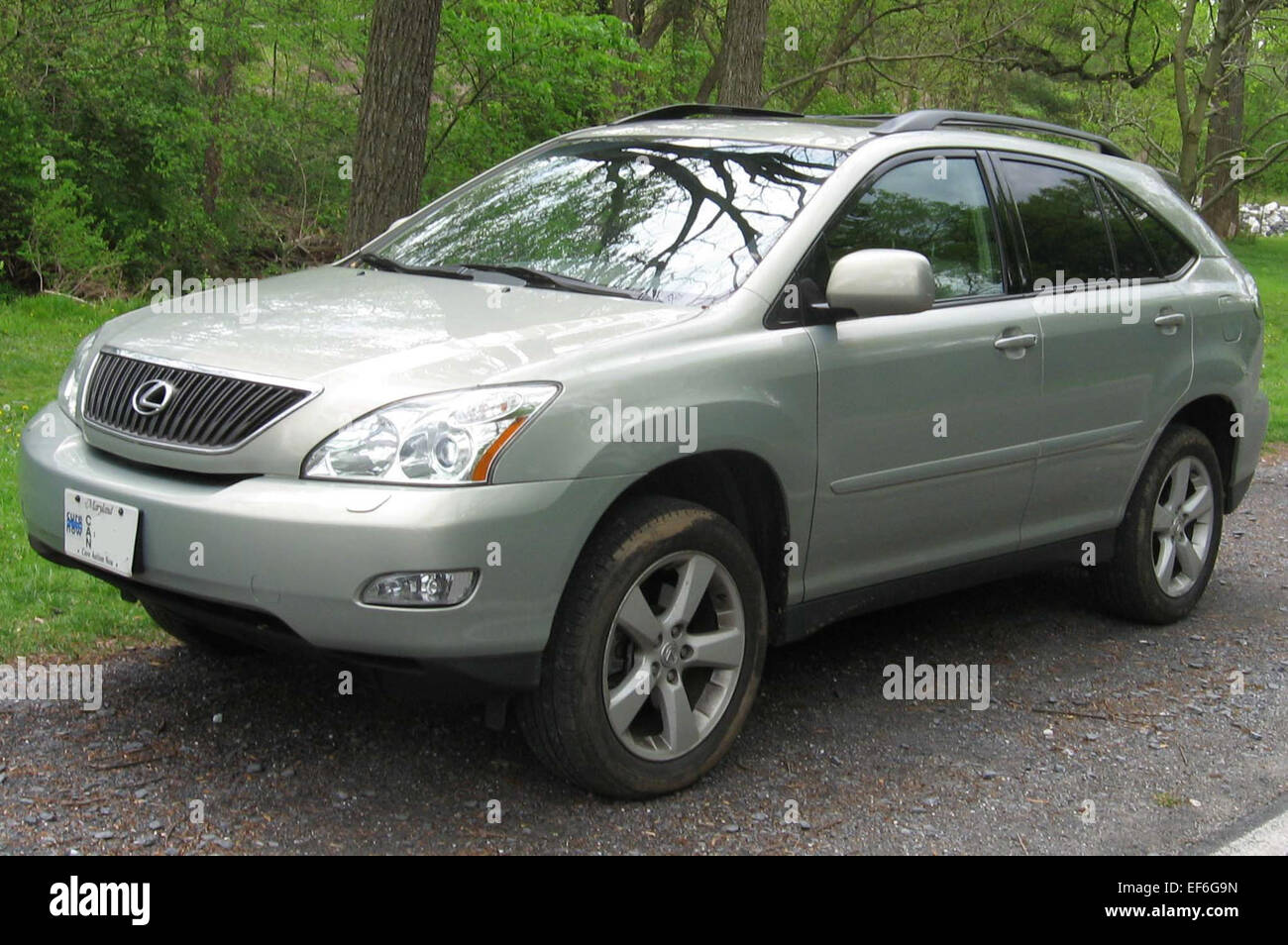 The second-generation Lexus RX is a luxury crossover SUV known for its ...