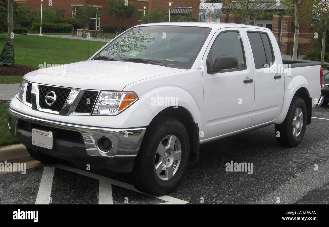 The second-generation Nissan Frontier SE Crew Cab, introduced in 2005 ...