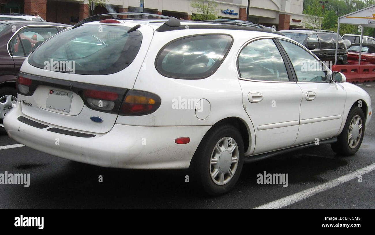 The 3rd generation Ford Taurus Wagon offers a spacious and comfortable ...
