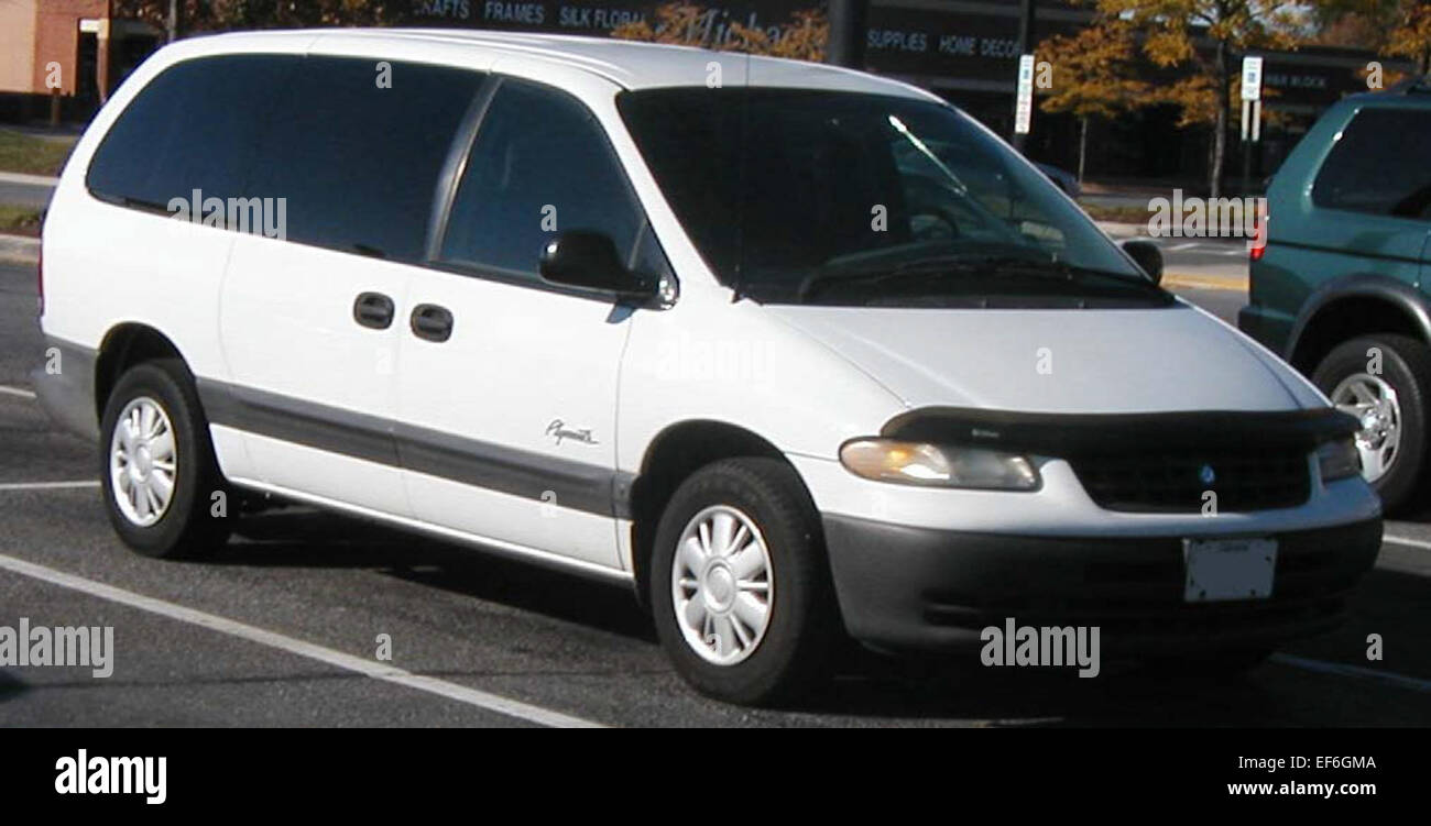 The third-generation Chrysler Grand Voyager, produced from 2001 to 2007 ...