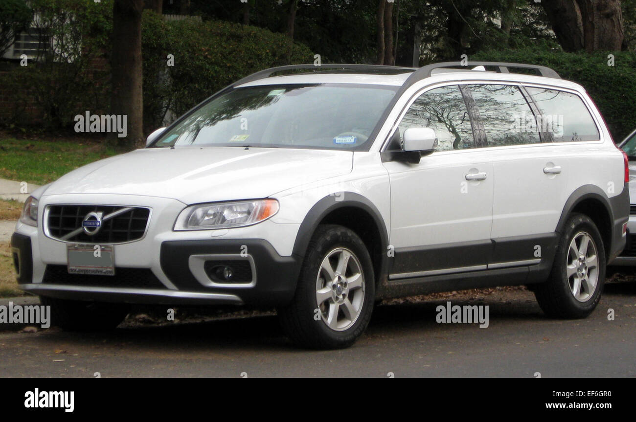 The third-generation Volvo XC70, produced from 2007-2016, is a mid-size ...