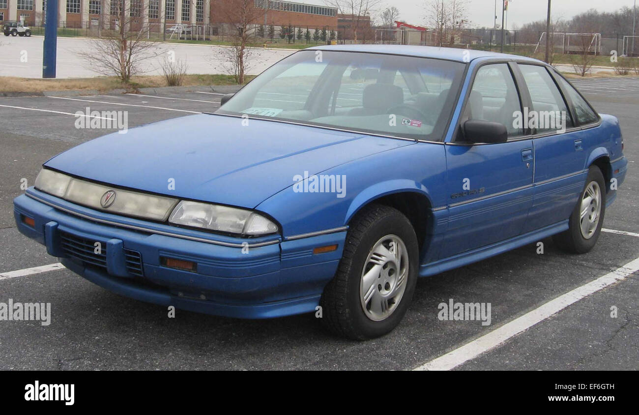 The 5th-generation Pontiac Grand Prix, produced in the mid-2000s, is a ...