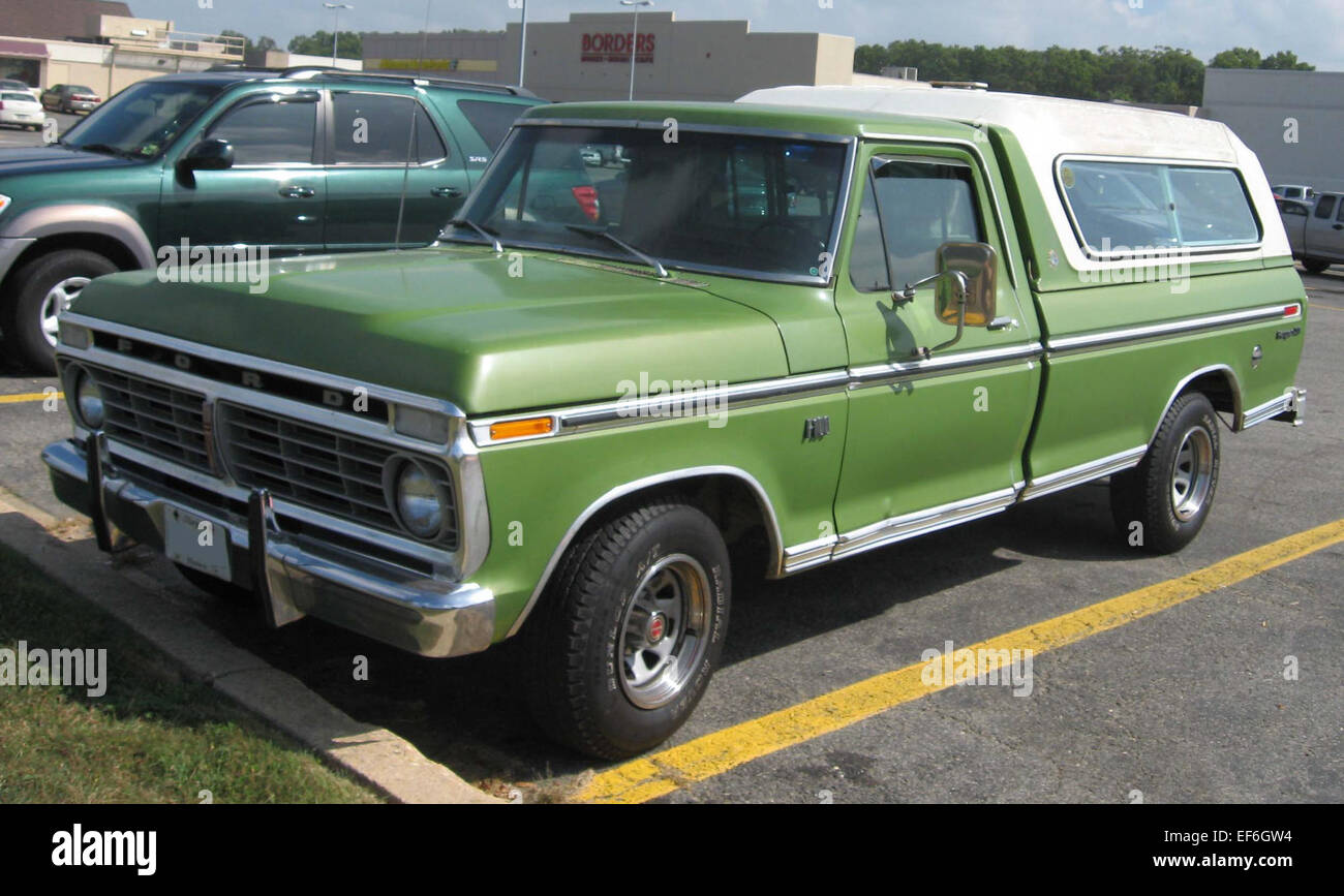 1975 ford pickup truck hi-res stock photography and images - Alamy