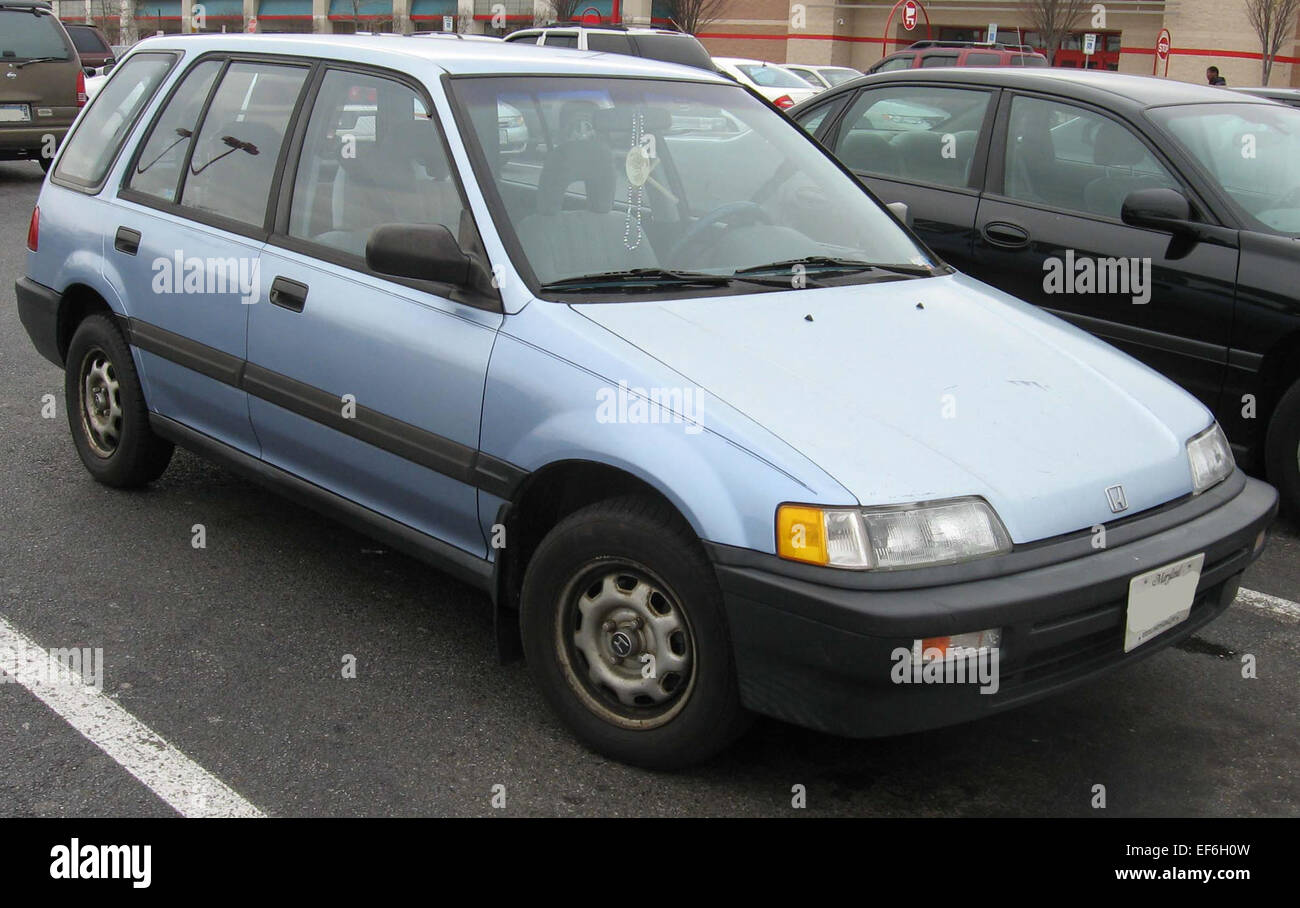 The 1988-1991 Honda Civic Wagon is a compact, utilitarian vehicle known ...