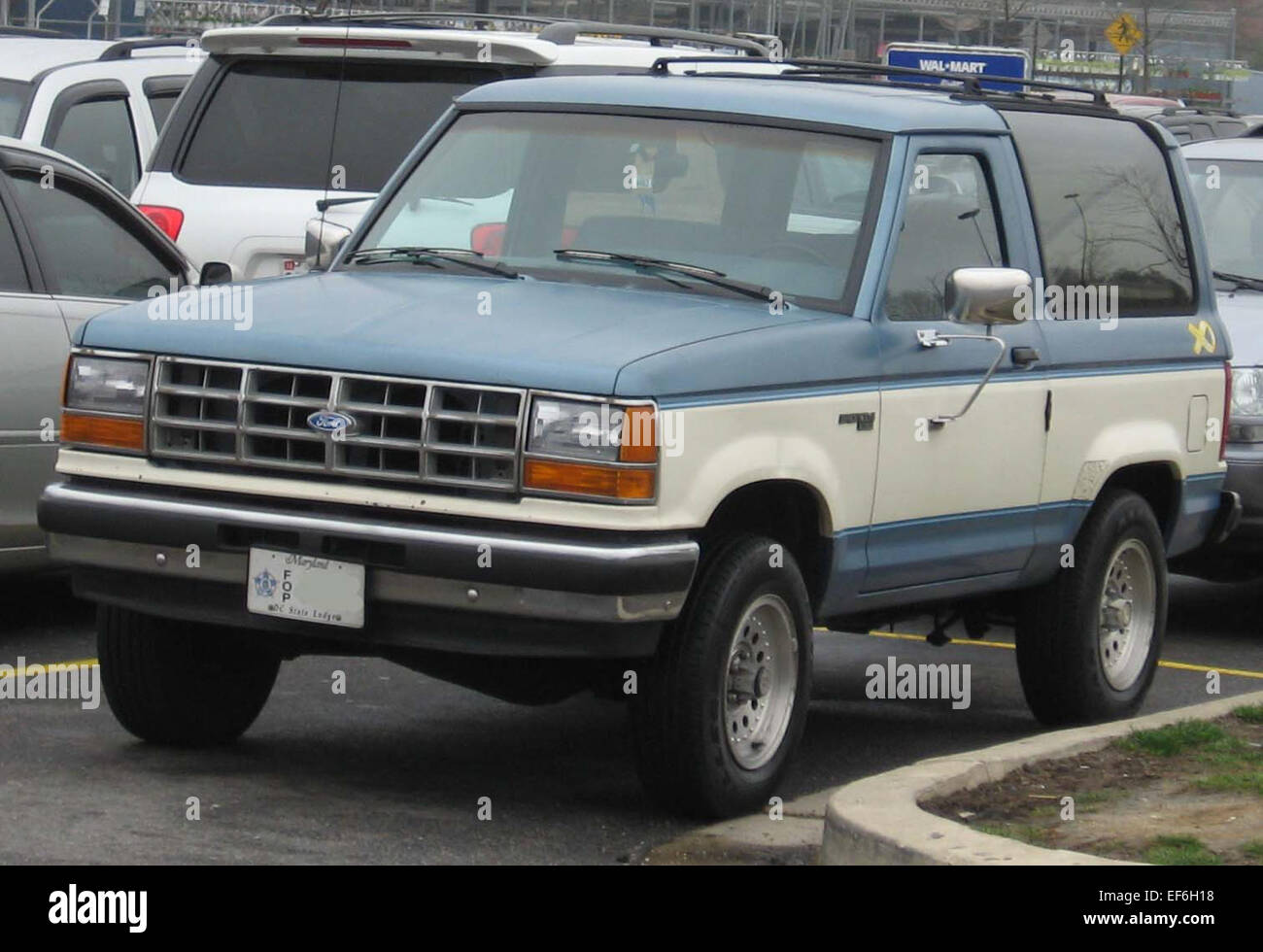 The 1989-1990 Ford Bronco II is a compact SUV that combines off-road ...