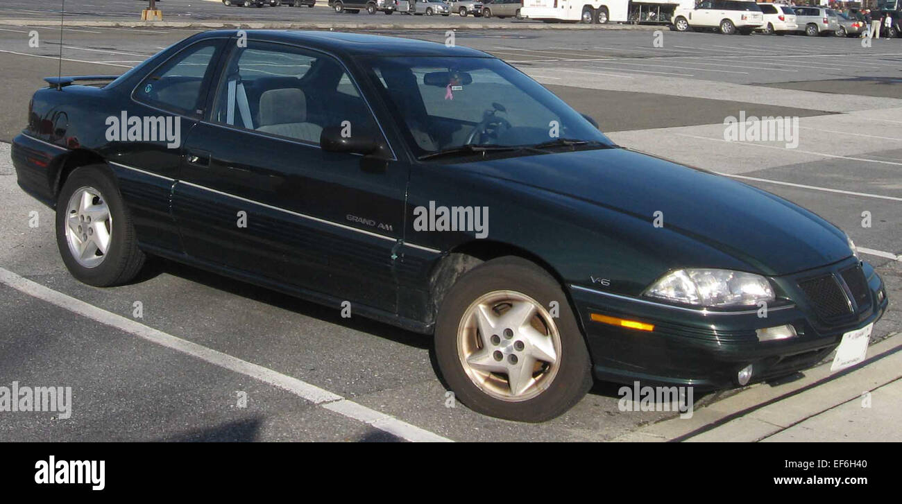 Pontiac grand am coupe hi-res stock photography and images - Alamy