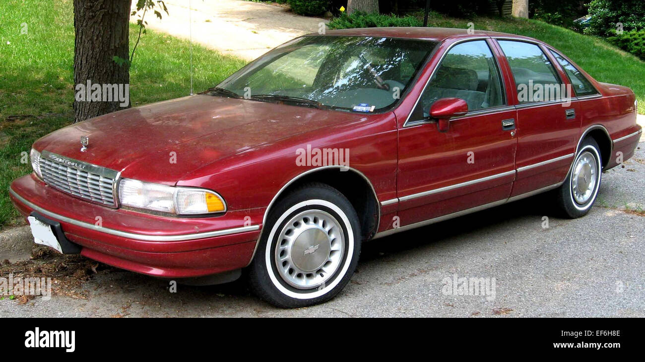 93 96 Chevrolet Caprice Sedan Stock Photo - Alamy