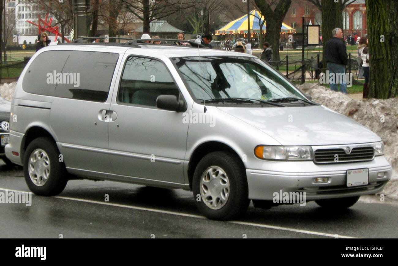 3 0 liter v6 engine hi-res stock photography and images - Alamy