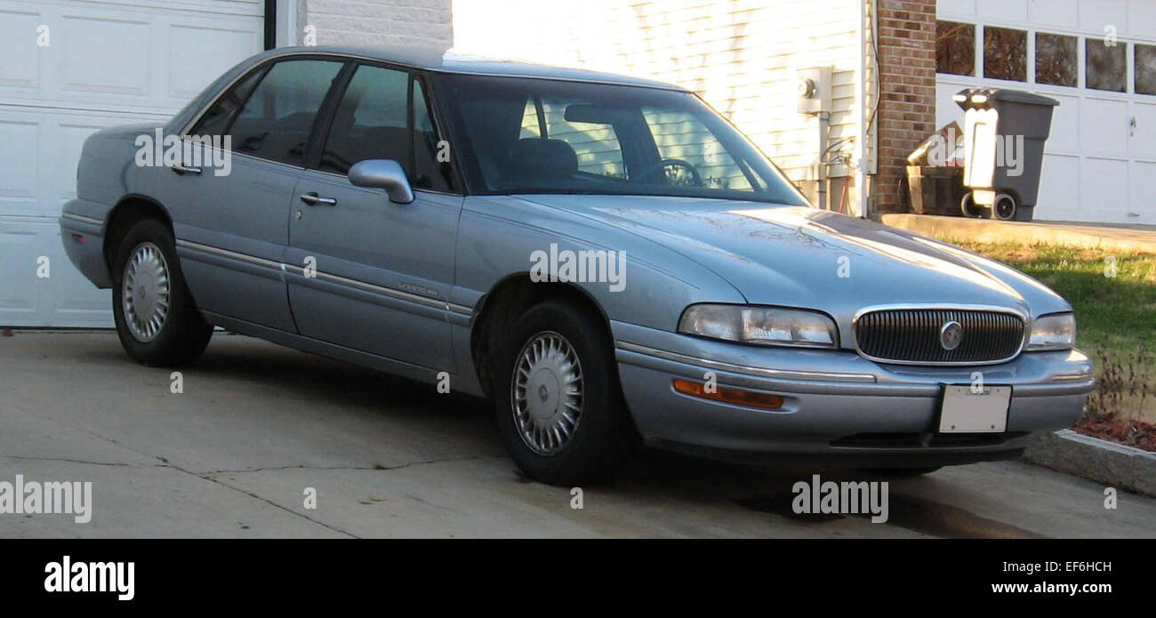 96 99 Buick LeSabre Stock Photo - Alamy