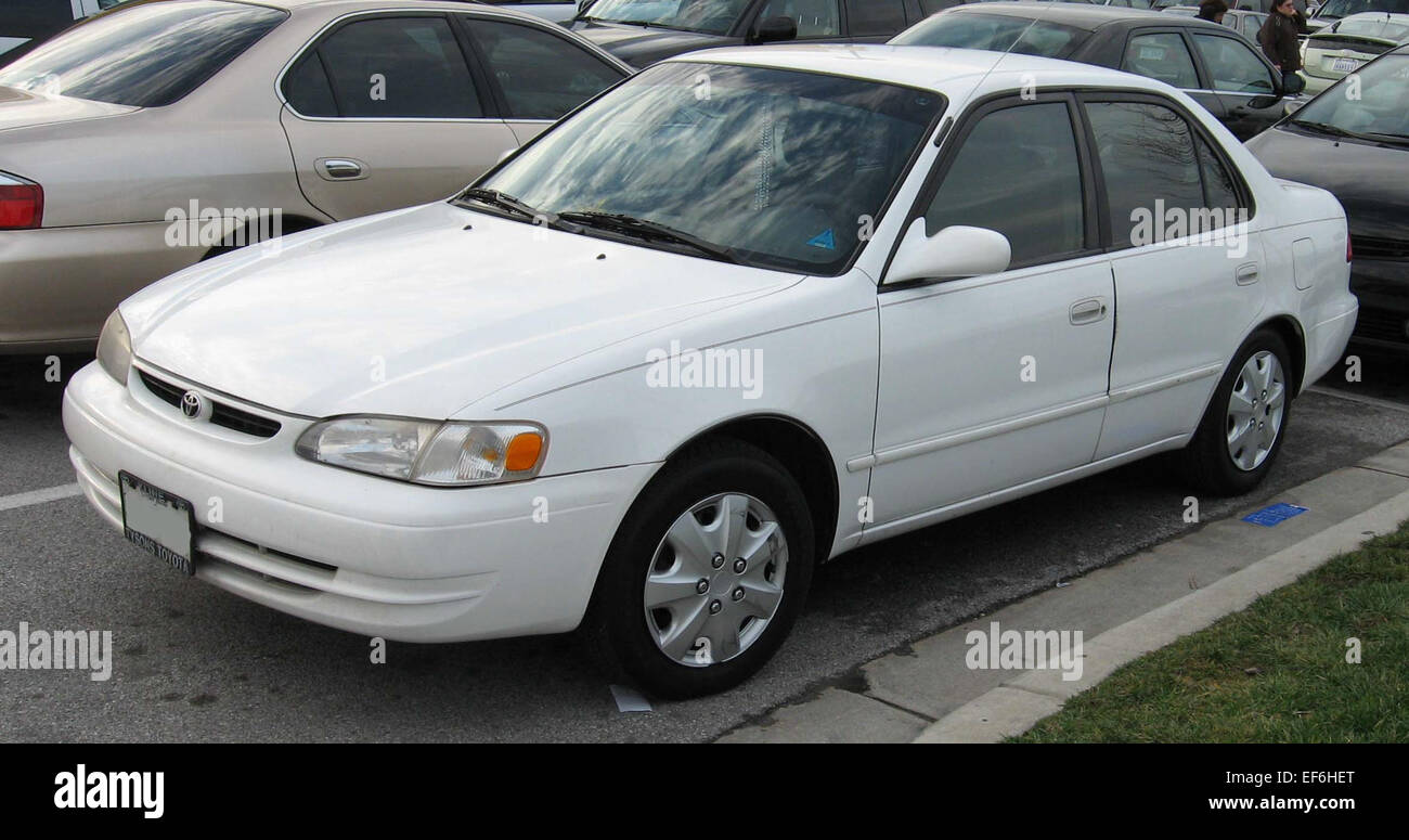 The 1998-2000 Toyota Corolla is a compact sedan known for its ...