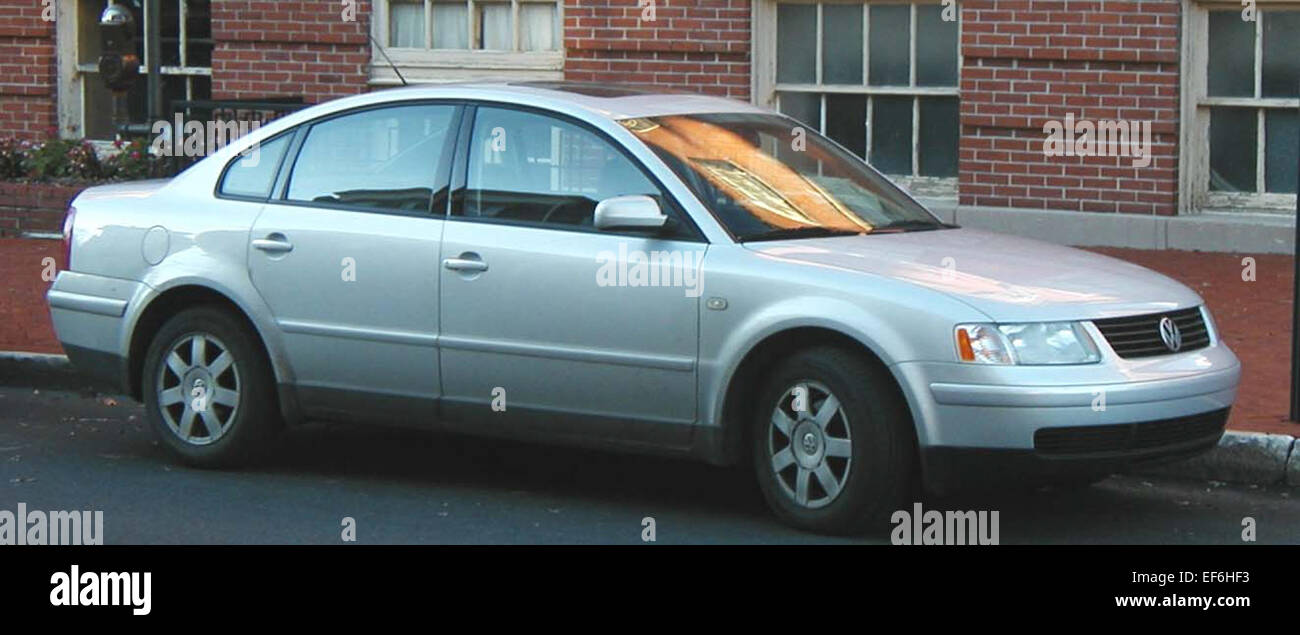 Volkswagen passat 2001 hi-res stock photography and images - Alamy