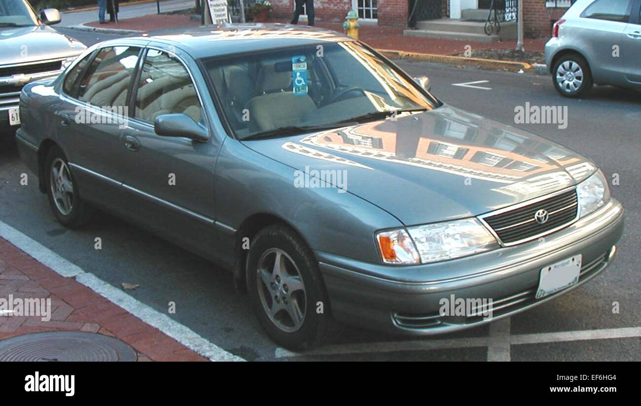 The 1998-1999 Toyota Avalon is a full-size sedan that is known for its ...