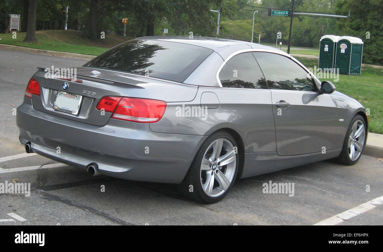 Bmw 335i convertible hi-res stock photography and images - Alamy
