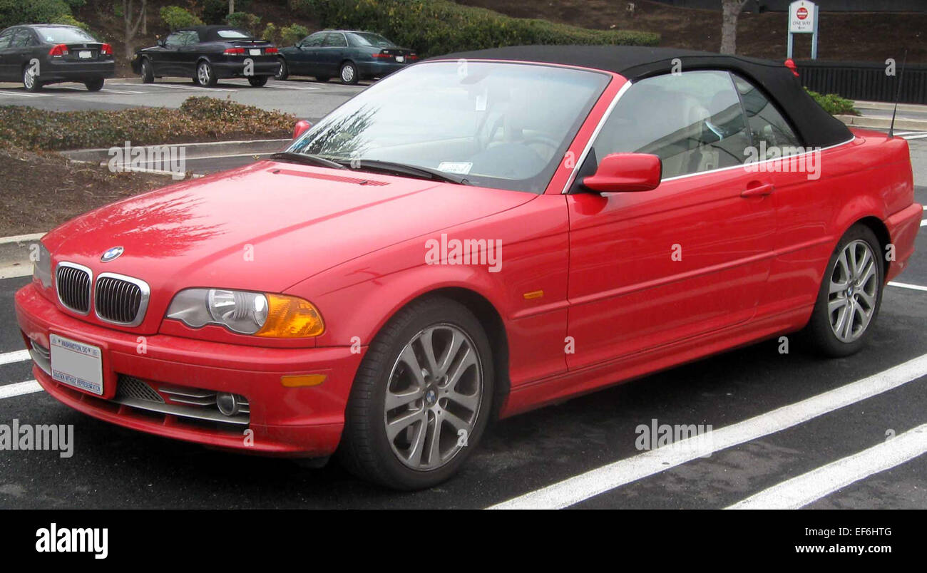 The BMW 330Ci Convertible is a luxury sports car that combines open-air ...