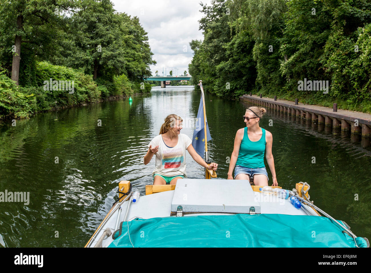 Pedal boat, houseboat "Escargot", self driven boat with accommodation ...
