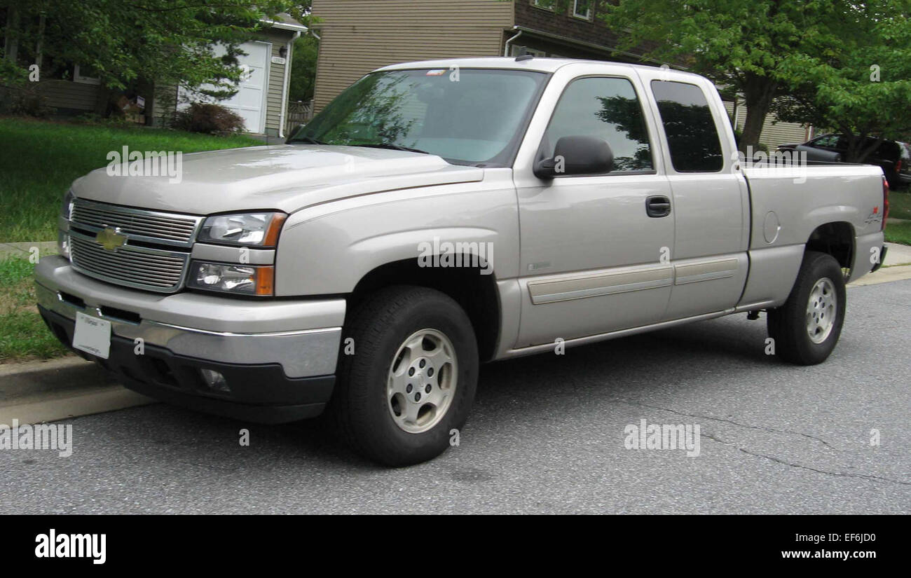 Silverado hybrid hi-res stock photography and images - Alamy