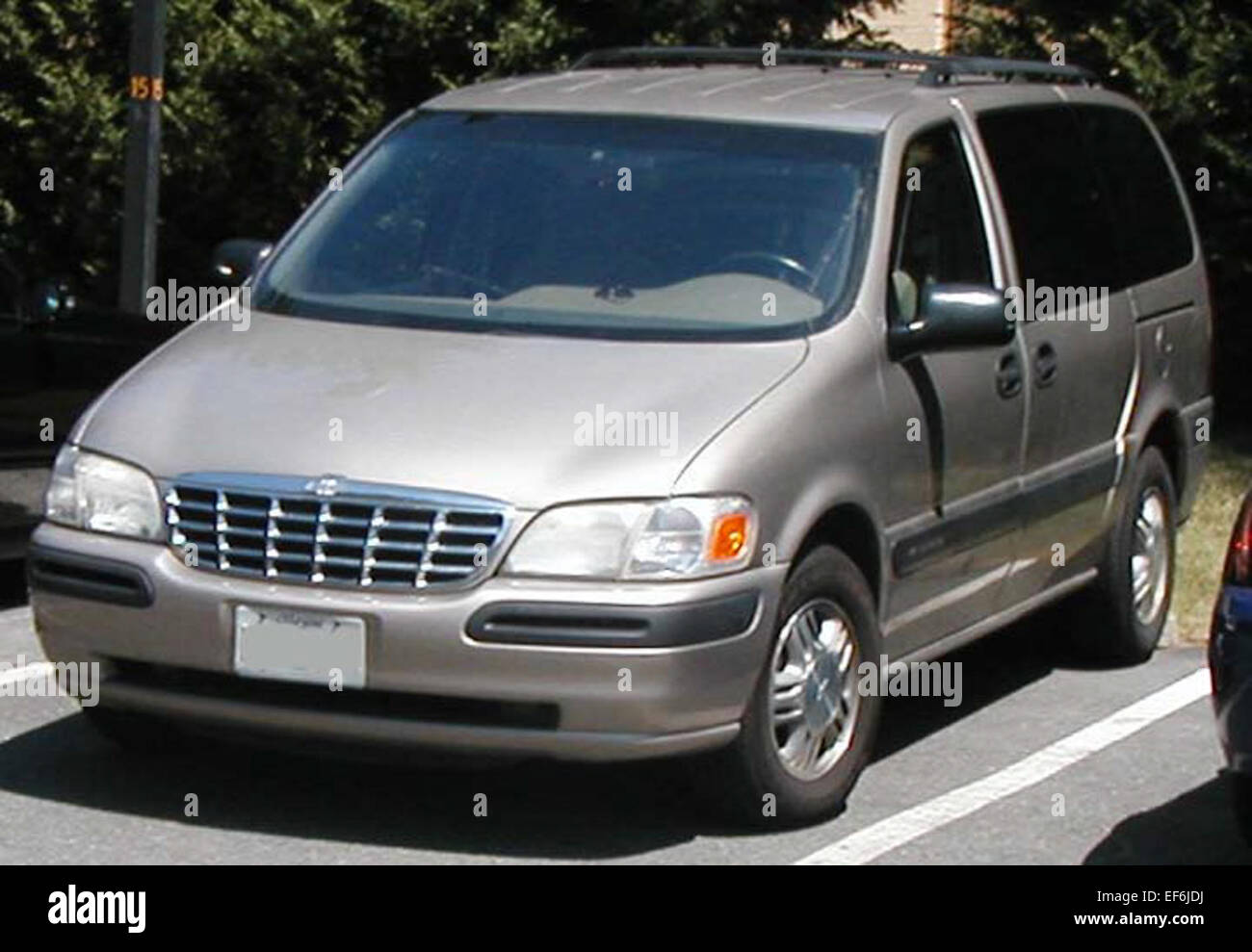 The Chevrolet Venture is a mid-size minivan offering spacious seating ...
