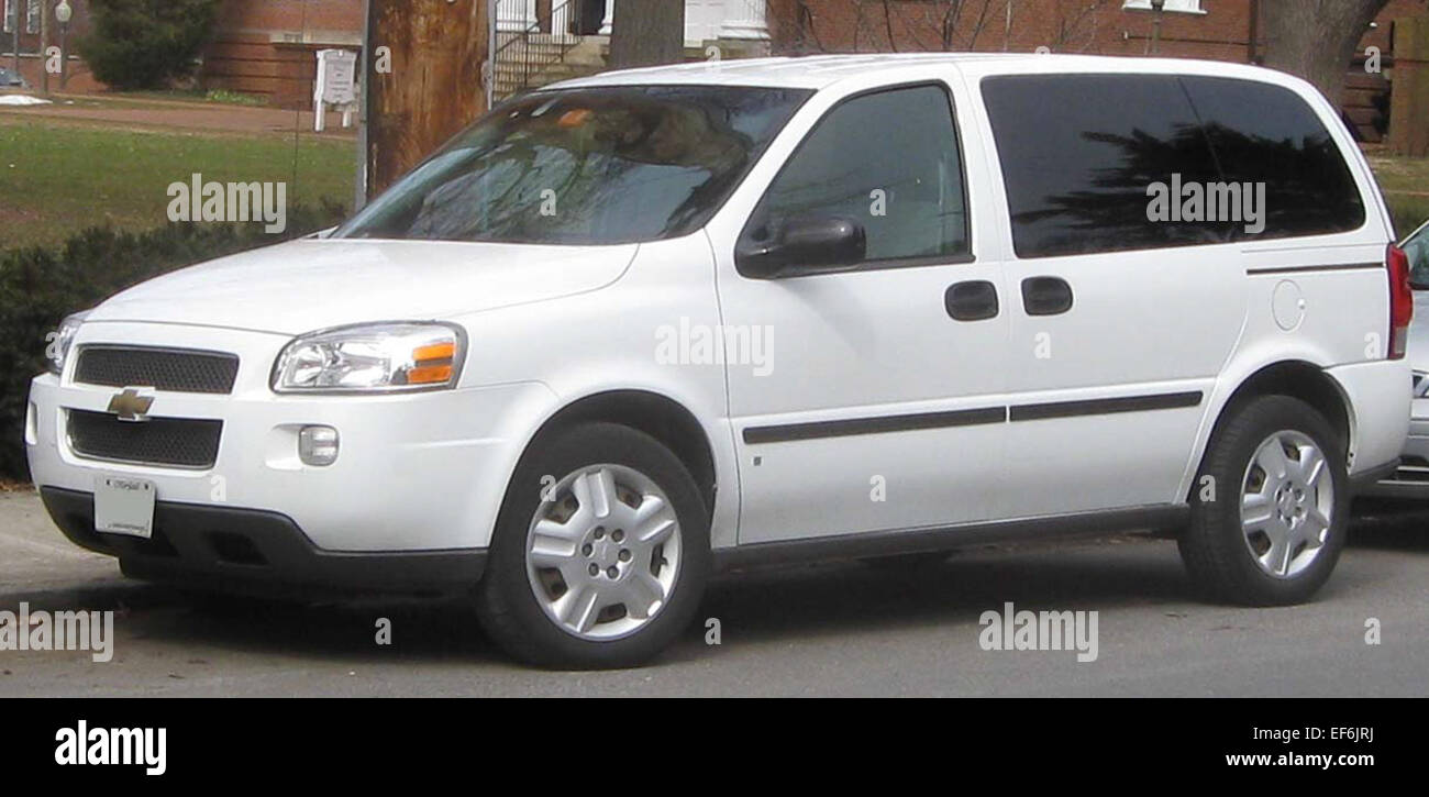The Chevrolet Uplander SWB is a compact minivan produced between 2005 ...