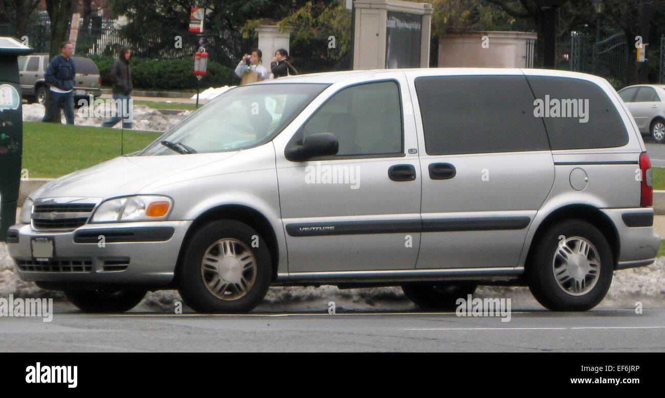 The 2009 Chevrolet Venture SWB is a short wheelbase minivan known for ...