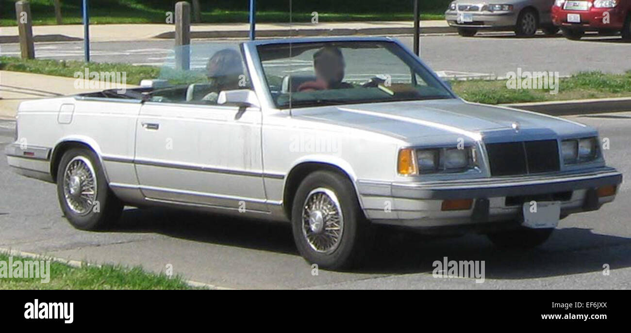 Chrysler lebaron convertible hi-res stock photography and images - Alamy