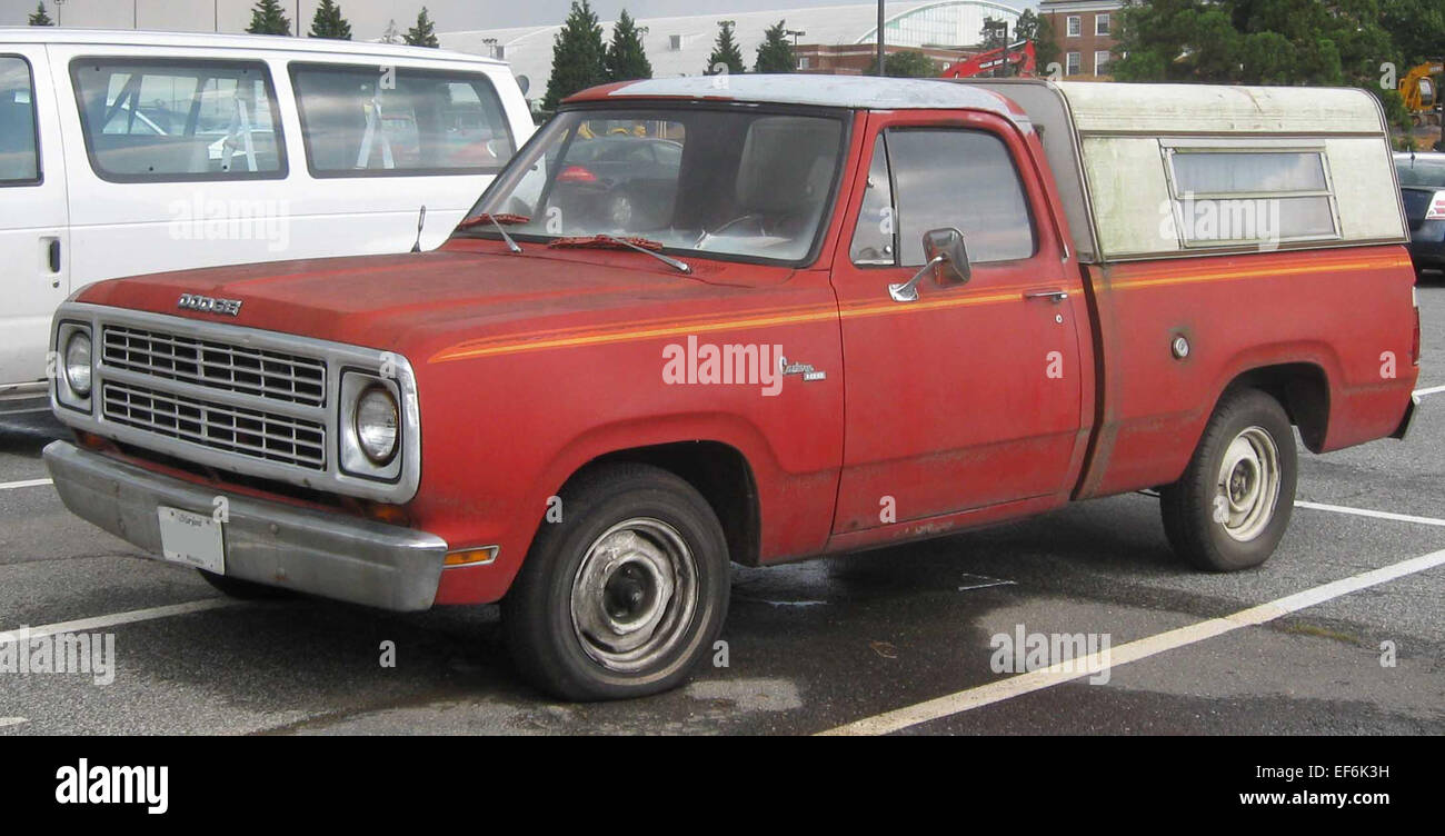 Dodge Custom 100 Stock Photo - Alamy