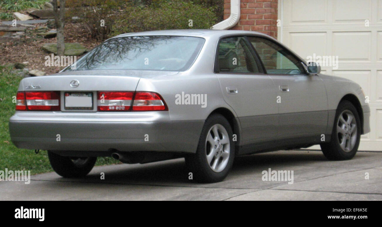 The Lexus ES300 is a luxury sedan produced by Toyota, offering a ...