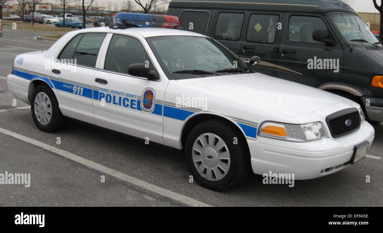 Ford crown victoria police interceptor hi-res stock photography and ...