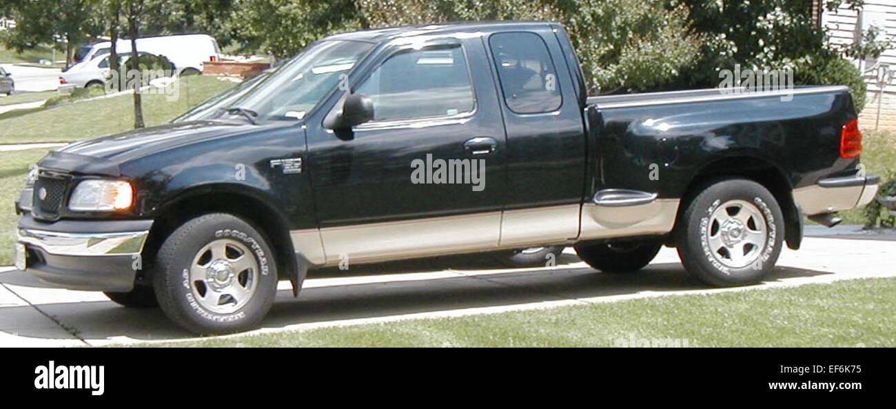 The Ford F-150 Extended Cab is a versatile pickup truck offering a ...