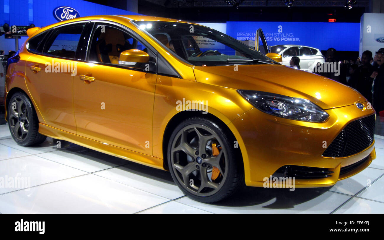 The 2011 Ford Focus ST is a sporty hatchback featuring a 2.5L ...