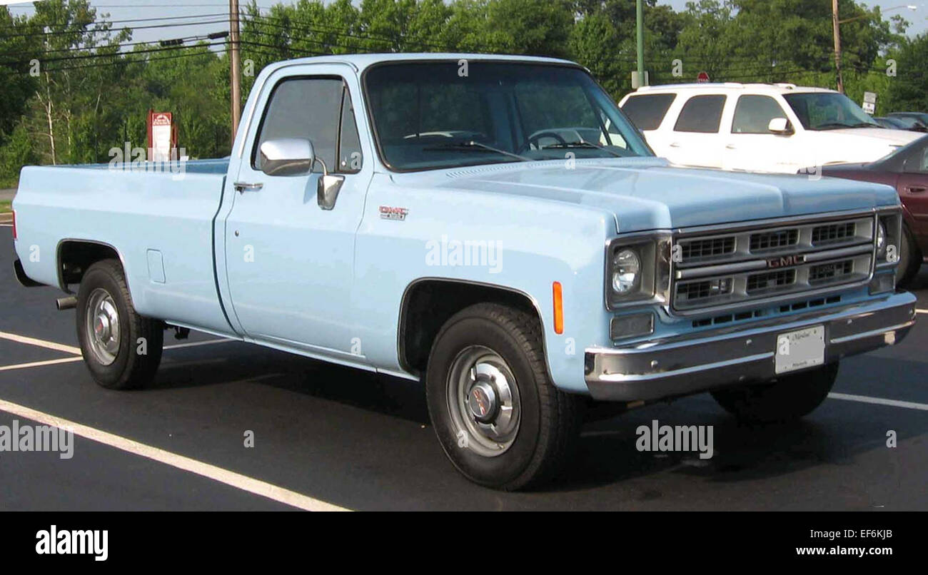 The GMC CK pickup is part of the full-sized truck series produced by ...