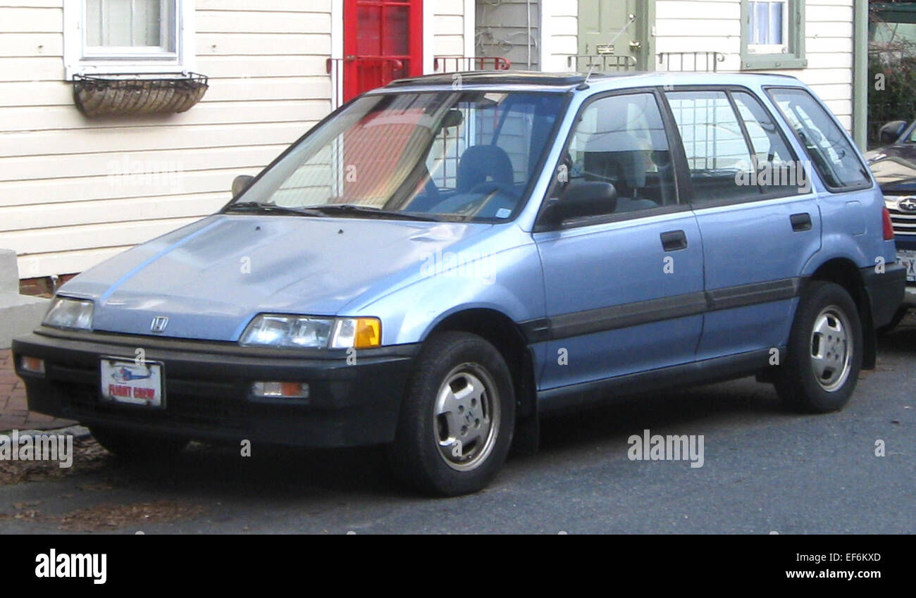 Honda civic wagon hi-res stock photography and images - Alamy