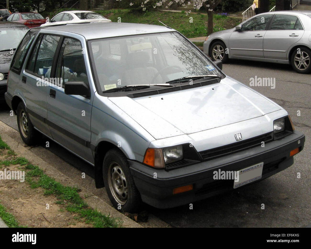 Honda civic wagon hi-res stock photography and images - Alamy