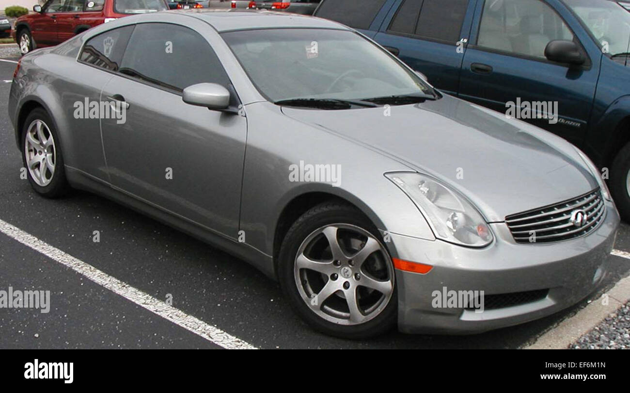 The Infiniti G35C is a luxury sports coupe known for its stylish design ...