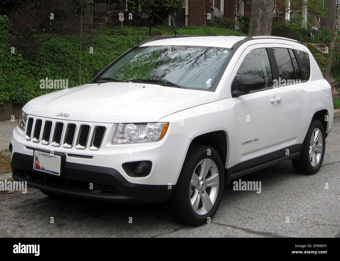 The 2012 Jeep Compass is a compact crossover SUV that offers a ...