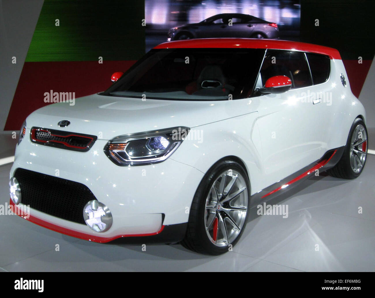 The Kia Track'ster concept, unveiled at the 2012 New York International ...