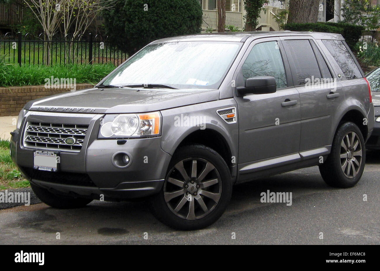 The Land Rover LR2 (also known as the Freelander in some markets) is a ...