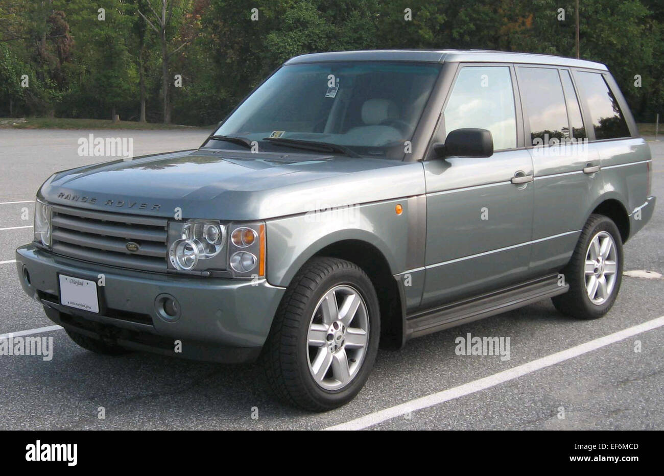 Land rover rv hi-res stock photography and images - Alamy