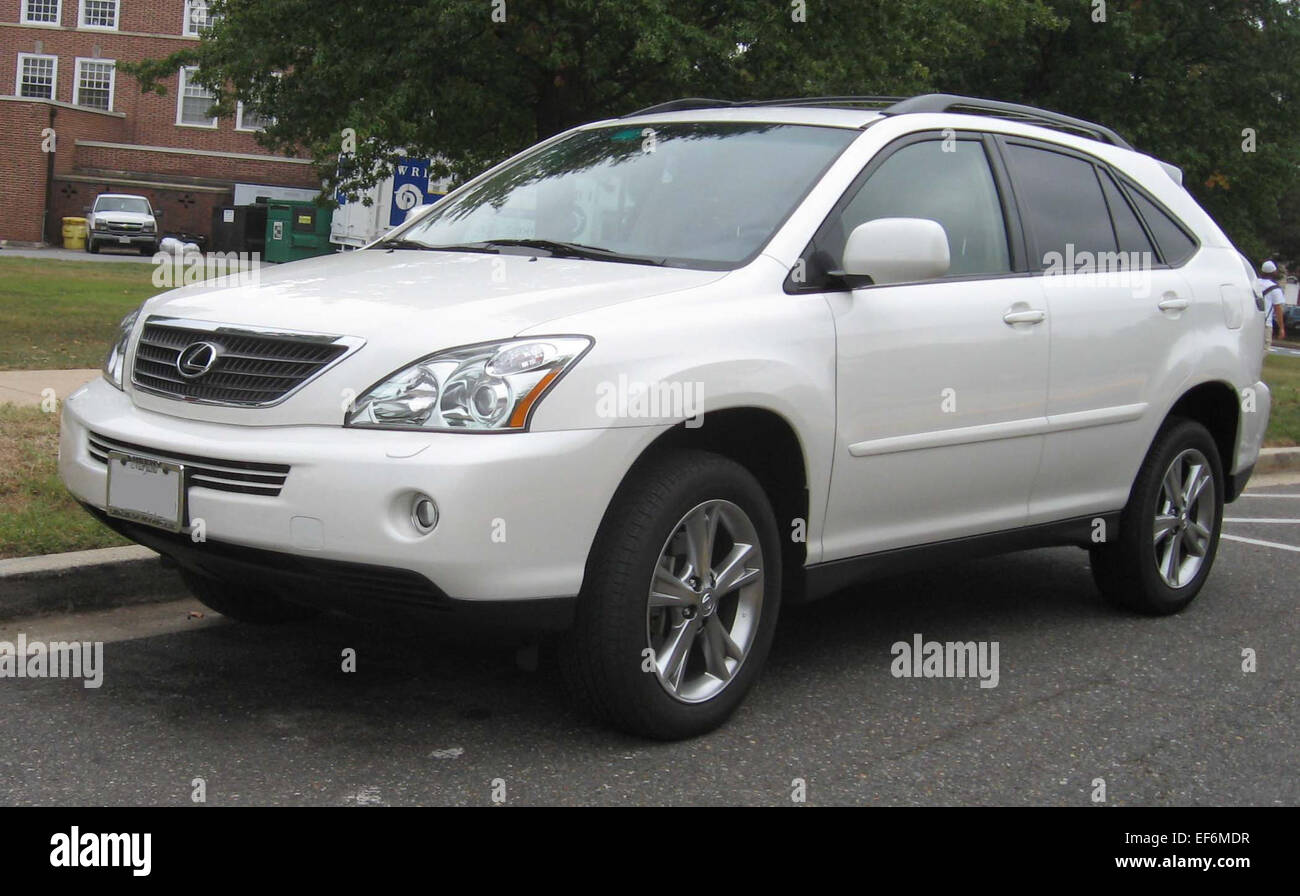 Lexus rx400h hi-res stock photography and images - Alamy
