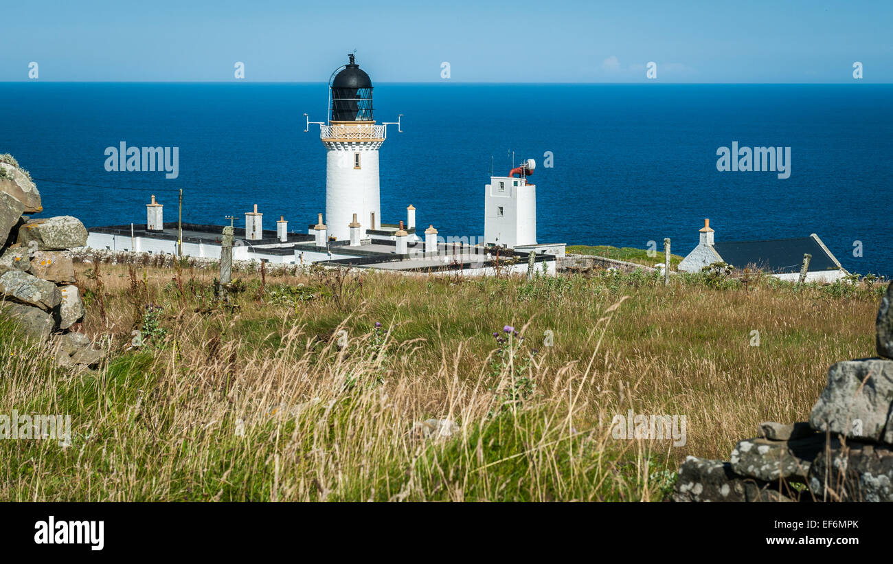 Dunnet Head Lighthouse, the most northerly point of the UK mainland at ...