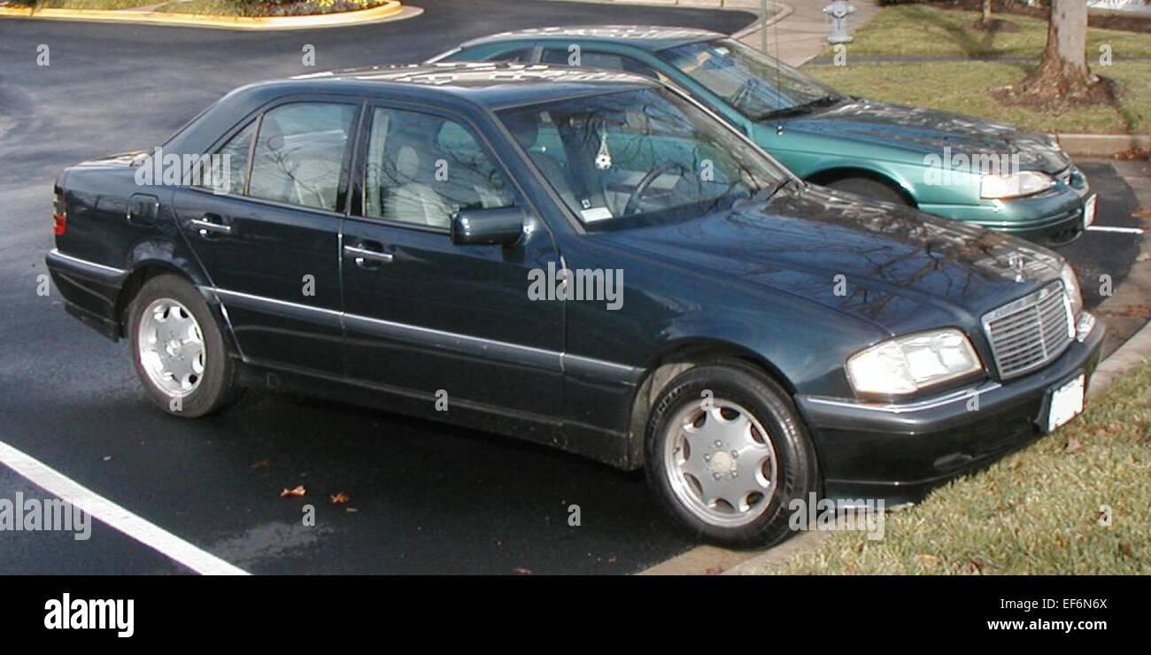 Mercedes benz w202 hi-res stock photography and images - Alamy