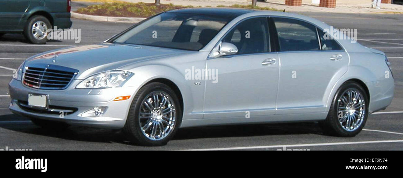 The Mercedes-Benz S550 is a full-size luxury sedan known for its ...