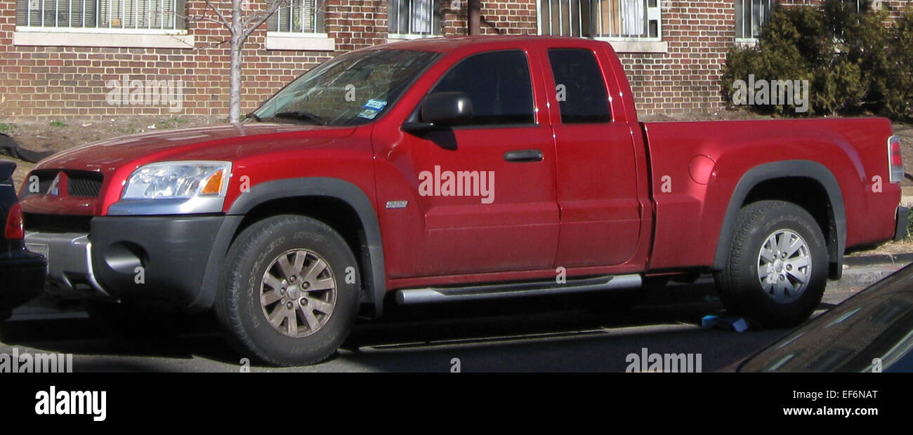 The Mitsubishi Raider extended cab (2002-2011) is a mid-size pickup ...