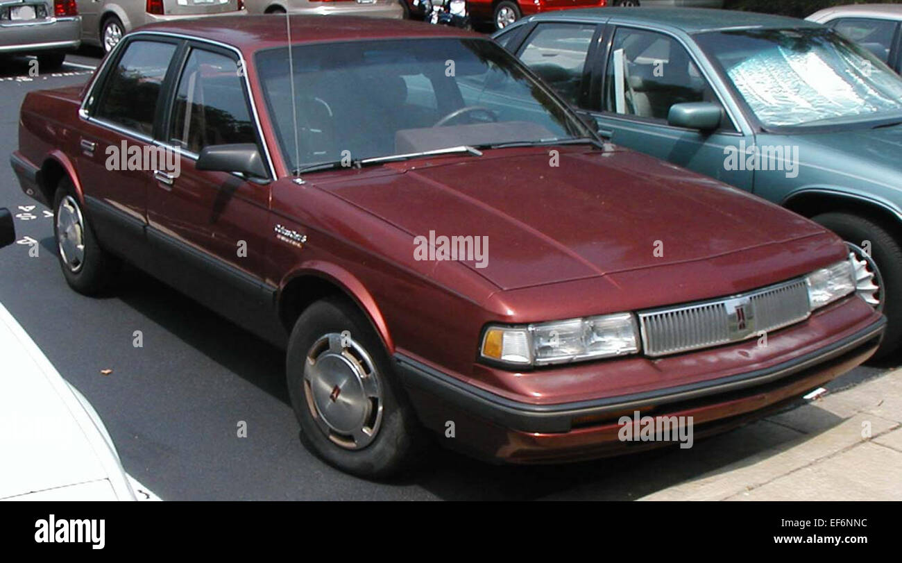 Oldsmobile ciera hi-res stock photography and images - Alamy