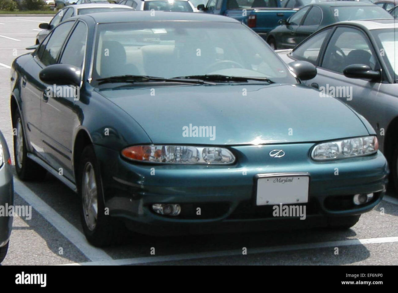 Oldsmobile Alero sedan Stock Photo - Alamy