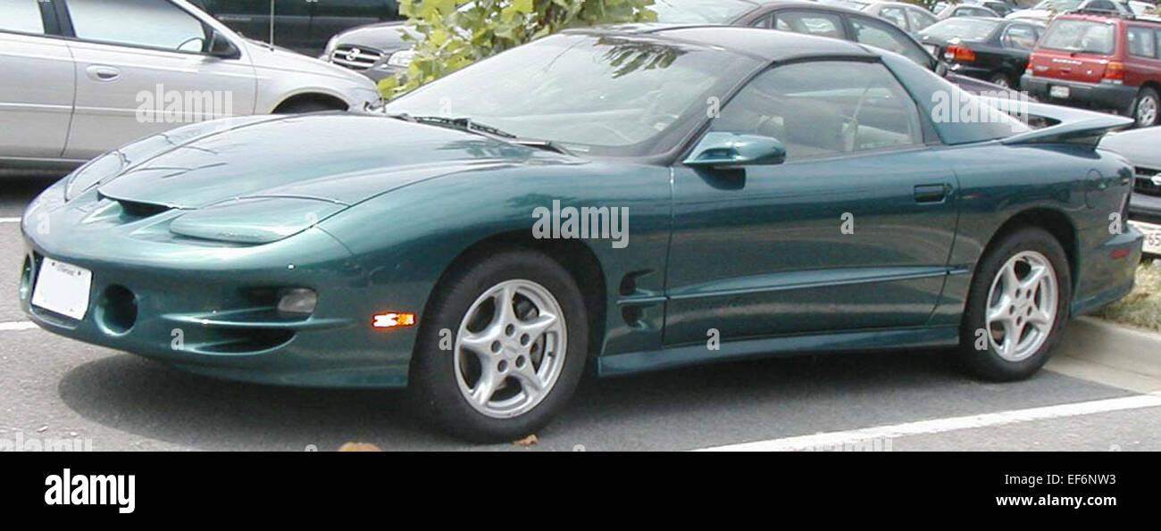 1967 pontiac firebird hi-res stock photography and images - Alamy