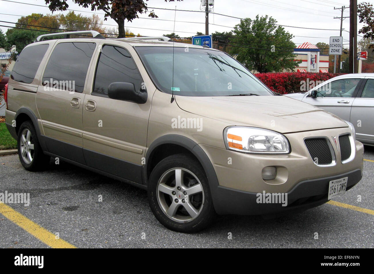 The Pontiac Montana SV6 is a minivan designed for families, offering ...