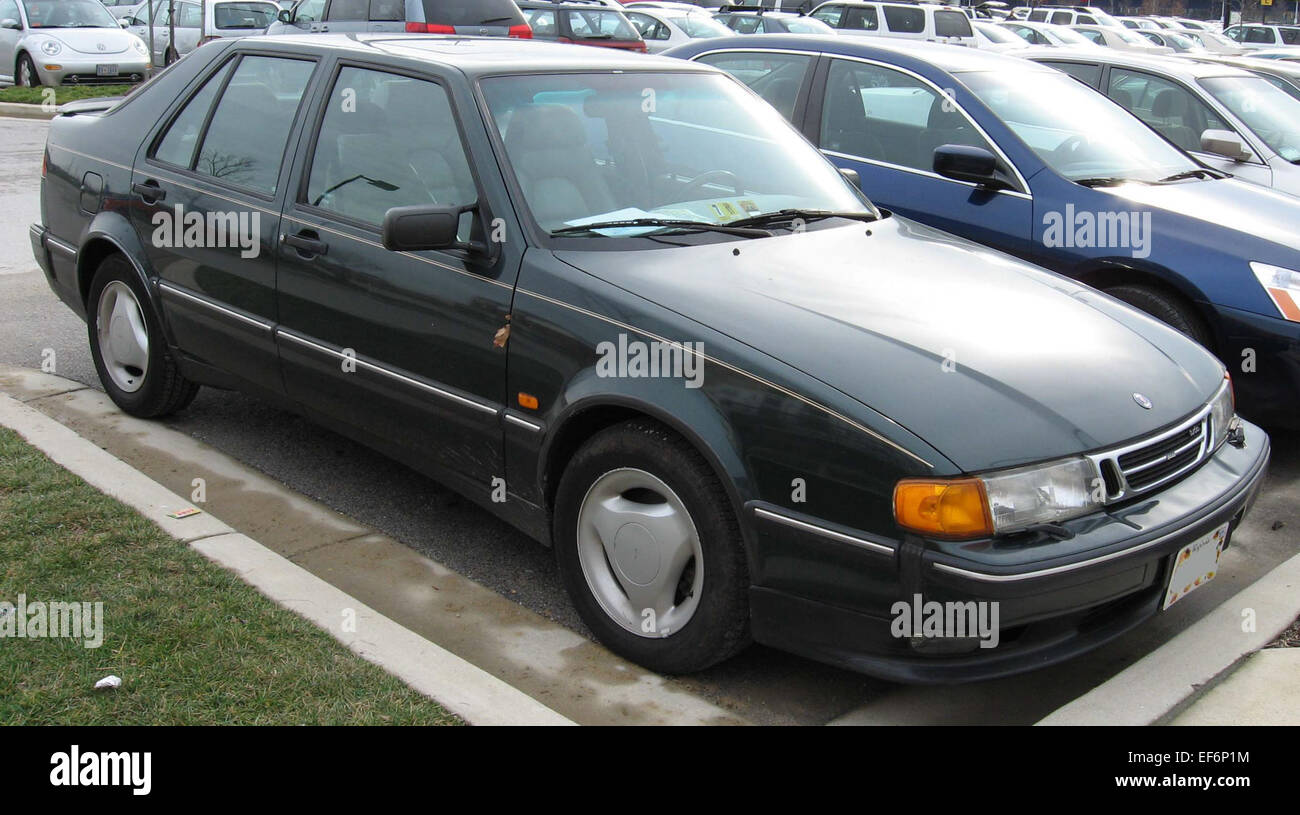 The Saab 9000 is a full-size luxury sedan produced in the 1980s and ...