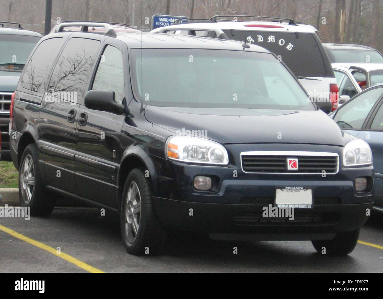 The Saturn Relay 2 is a minivan known for its family-friendly design ...