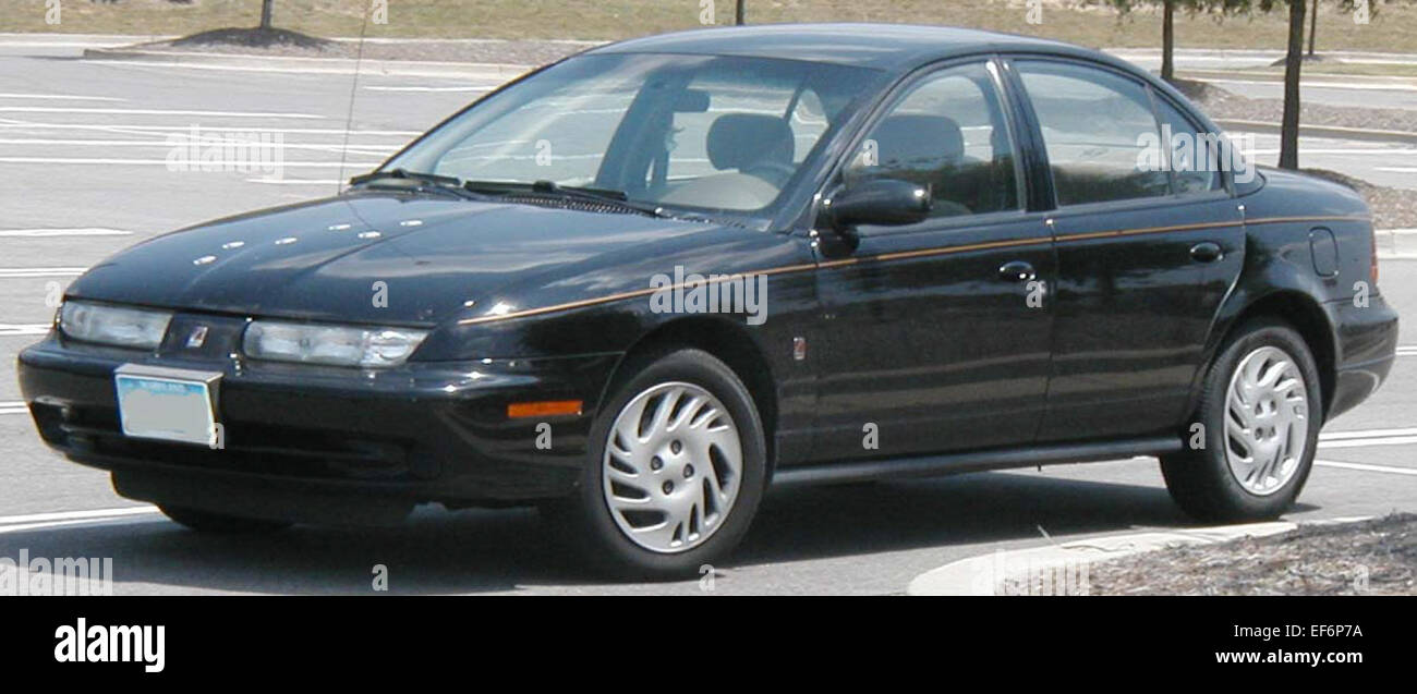 Saturn car hi-res stock photography and images - Alamy